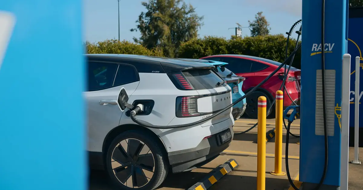 Electric Car Charging Explained: A Beginner’s Guide to EV Charging in ...